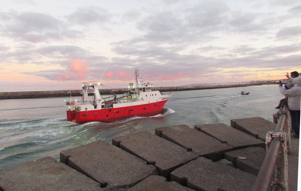 El “María Alejandra 1°” llegó a Mar del Plata – COMUNIDAD PORTUARIA